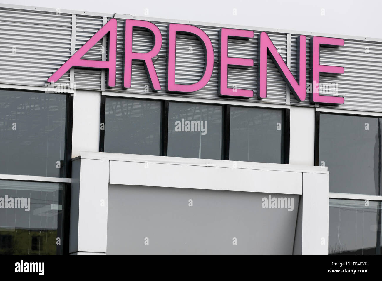 Ardene Logo