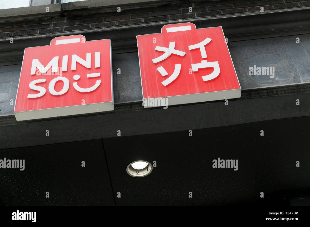 Miniso store hi-res stock photography and images - Alamy