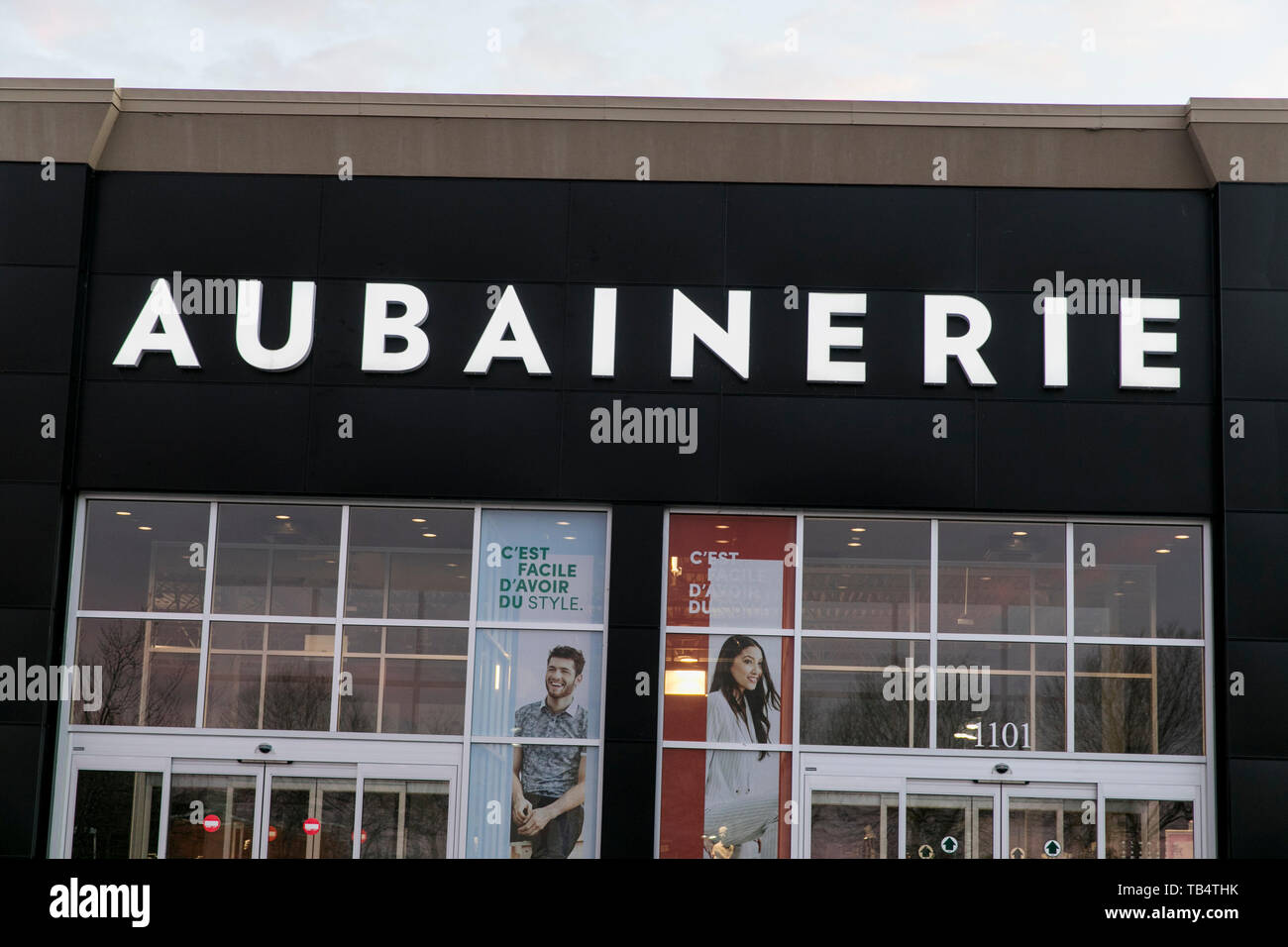 Logo de quebec hi-res stock photography and images - Alamy