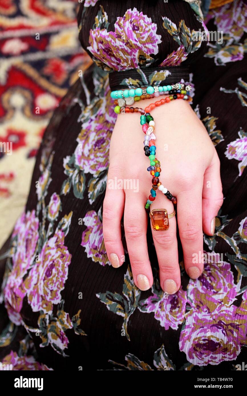 Hand decoration hi-res stock photography and images - Alamy