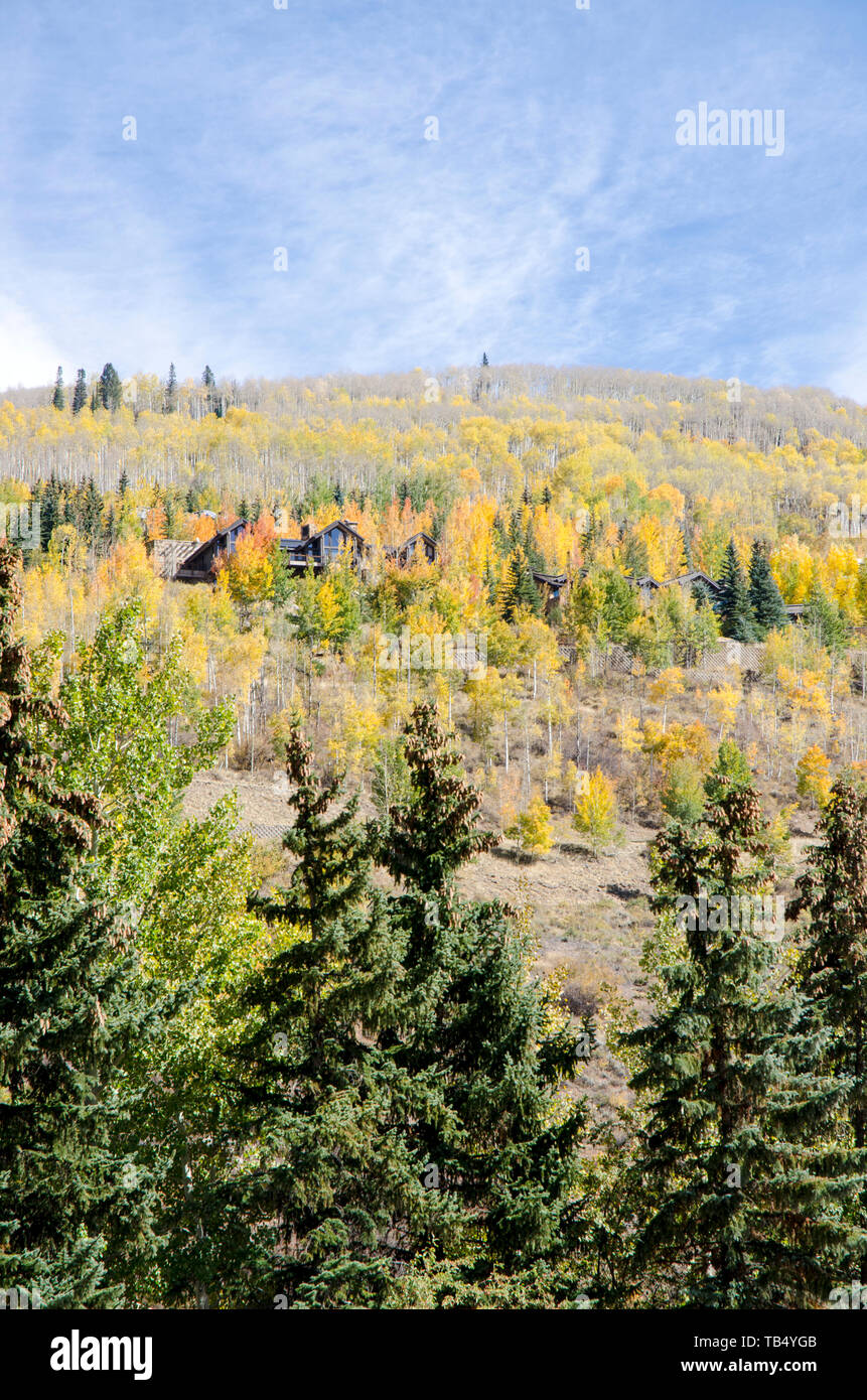 Aspen landscape and homes hi-res stock photography and images - Alamy