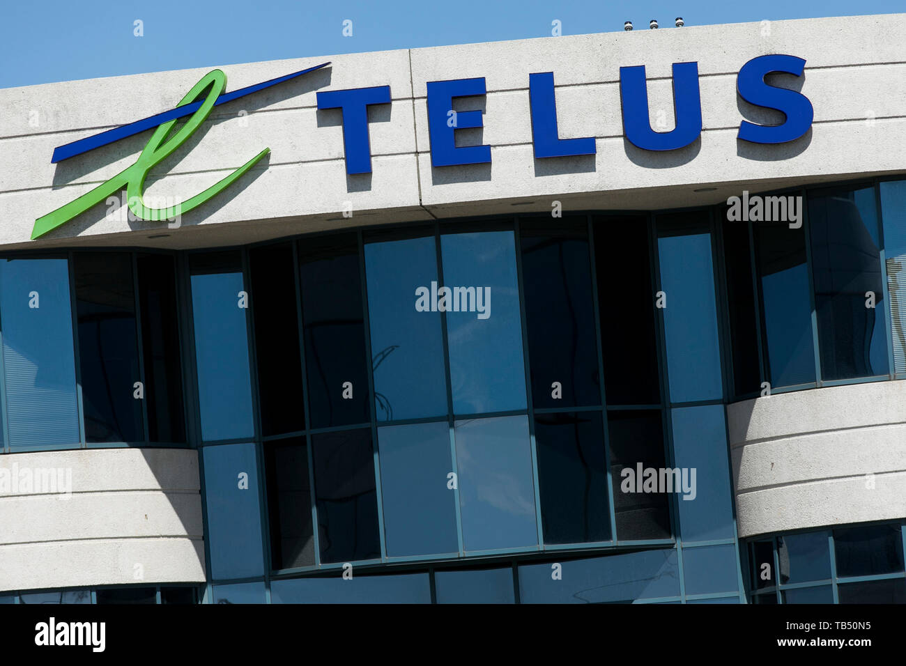 Telus Logo