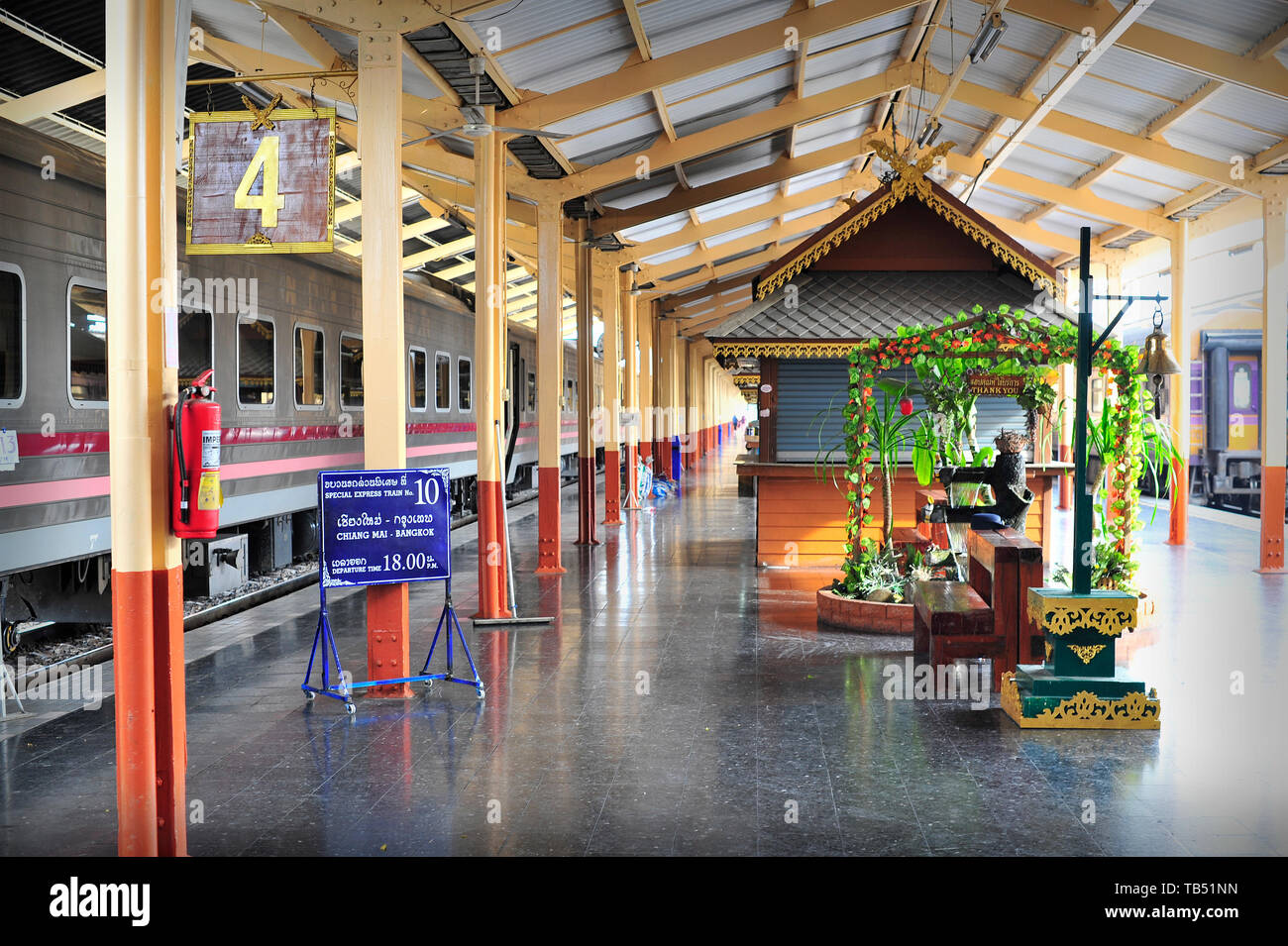 Inside Railway Station Chiang Mai Thailand Stock Photo - Alamy