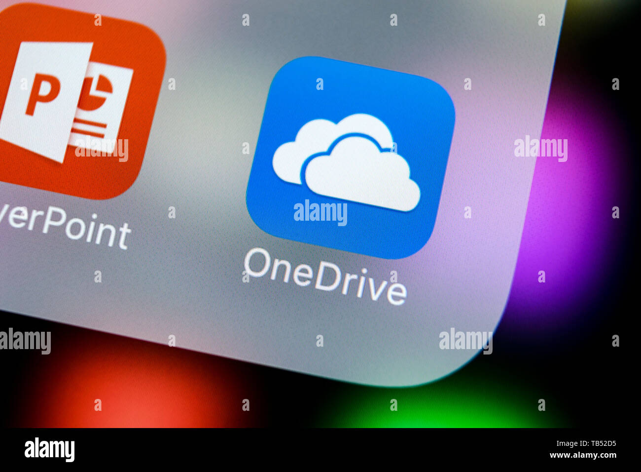 Sankt-Petersburg, Russia, March 21, 2018: Microsoft OneDrive ...