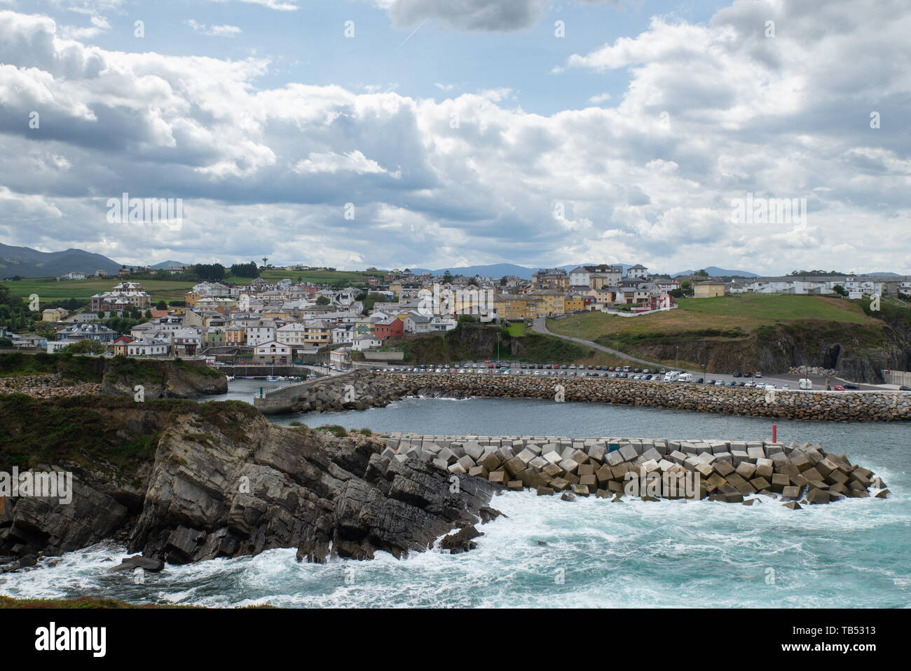 Concrete harbour protection hi-res stock photography and images - Alamy