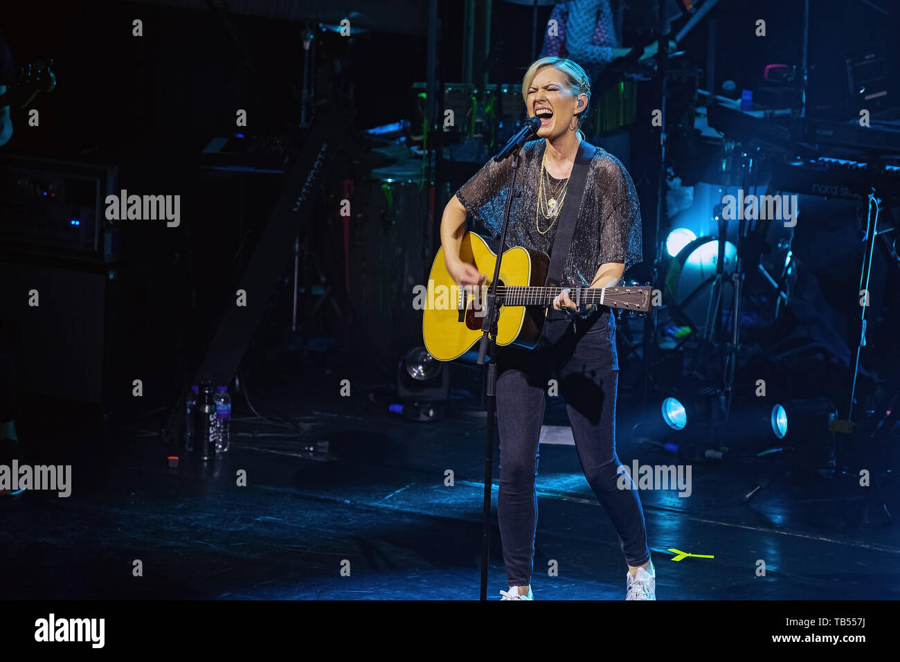Dido singer hi-res stock photography and images - Alamy