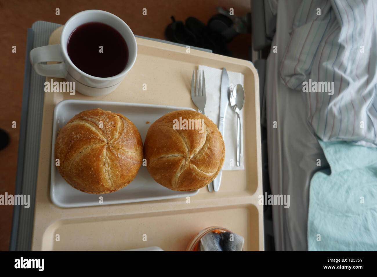 Bread is healthy cheap and nutritious to use as a garnish for many ...