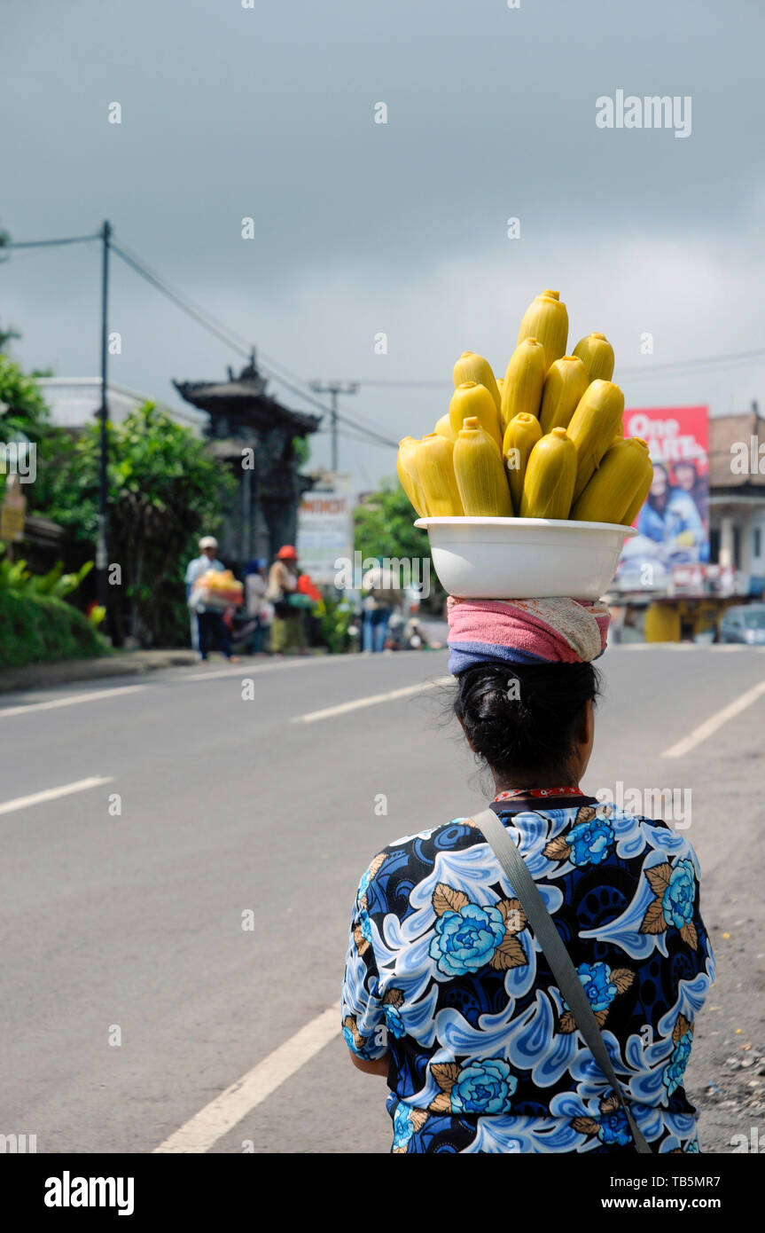 Bali, Corn Vendor, Central Bali, Bali, Indonesia Stock Photo - Alamy