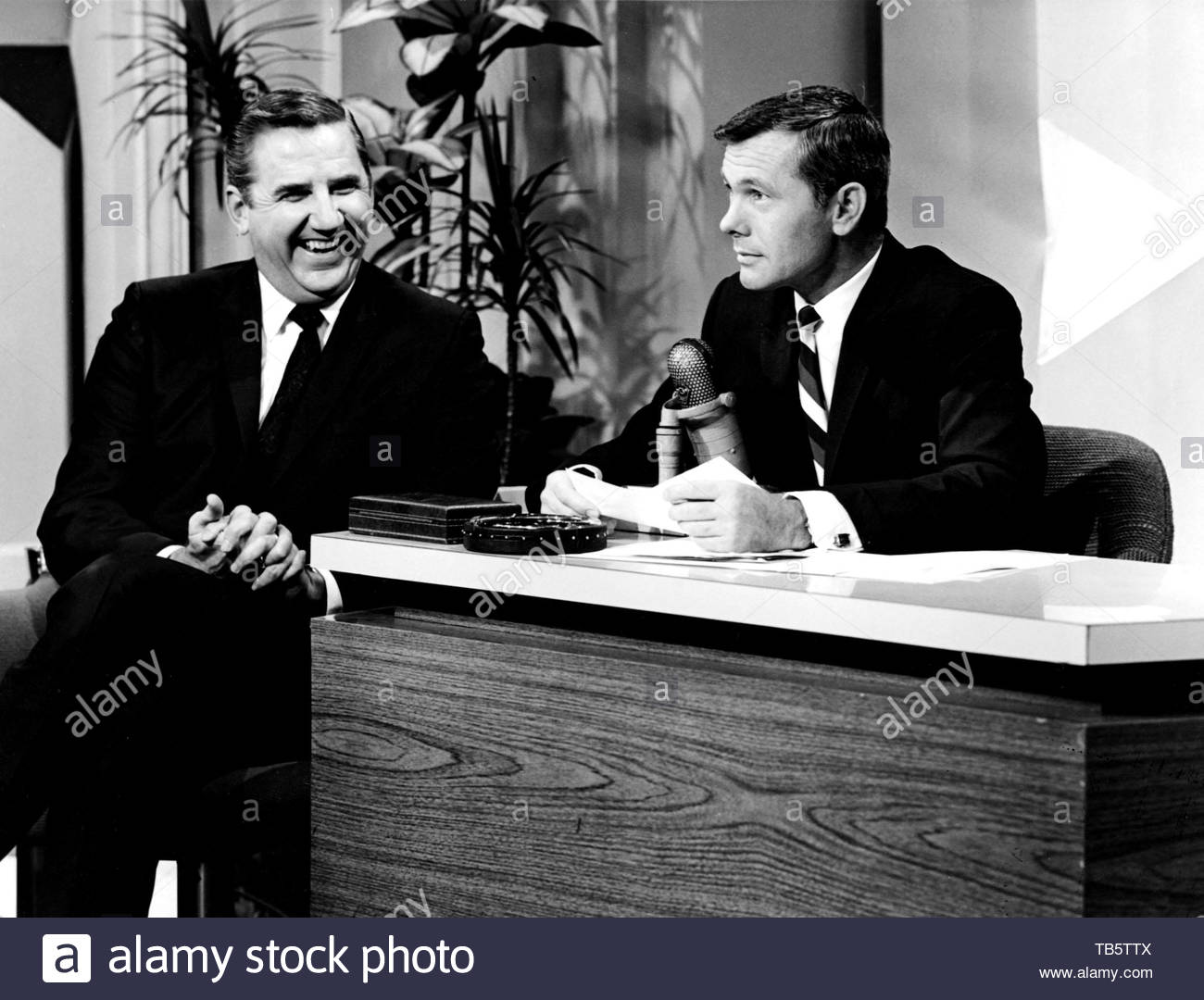 Johnny Carson Show High Resolution Stock Photography and Images - Alamy