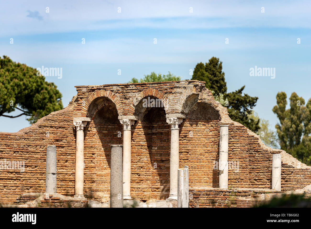 Ancient Roman Brick Wall Stock Photos & Ancient Roman Brick Wall Stock ...
