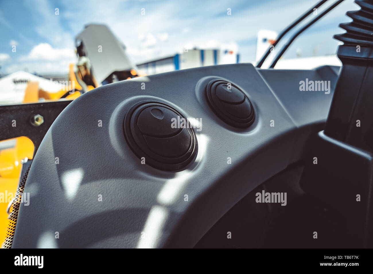 Volume level control and mobile phone controls on the steering wheel ...
