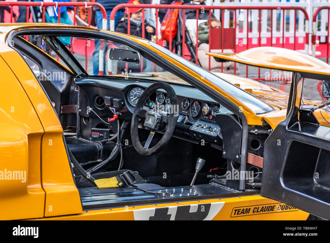 Heritage touring cup in montjuic spirit Barcelona circuit car show ...