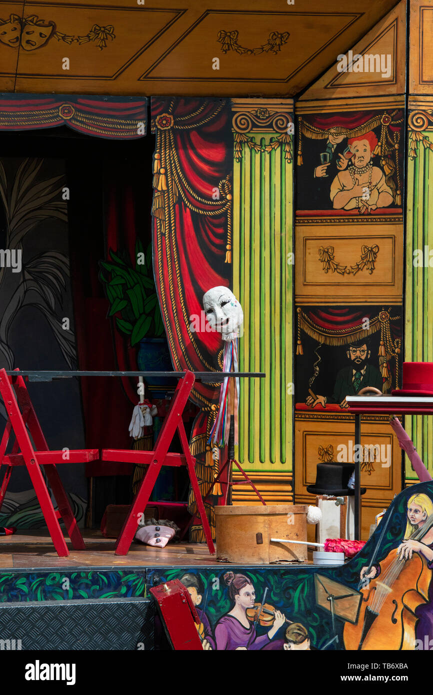 Victorian Theatre Stage High Resolution Stock Photography and Images ...