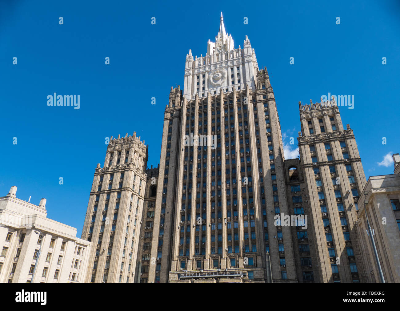 Ankara turkey government building hi-res stock photography and images ...