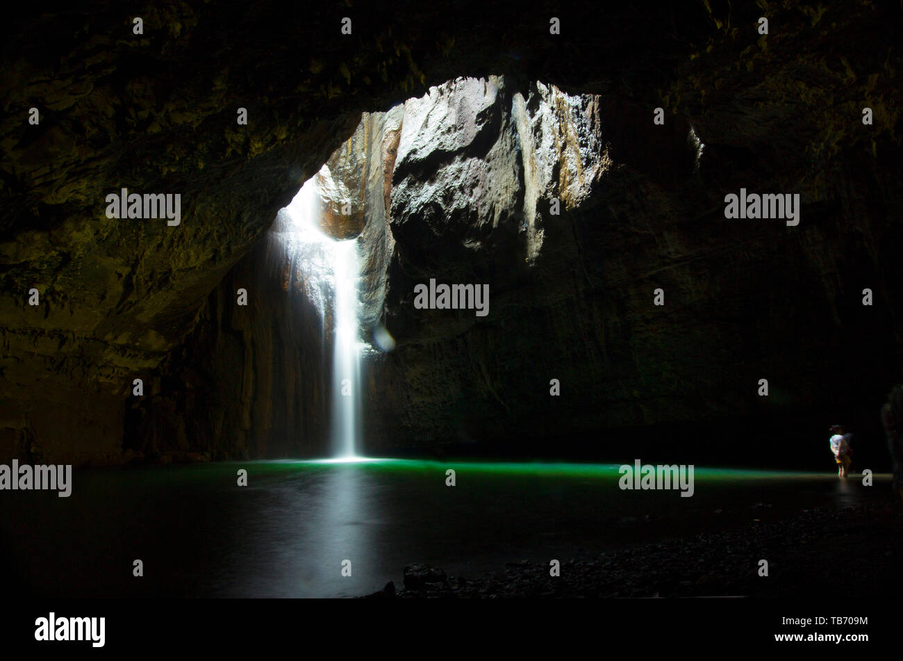 The Tianhe River in the cave, the Sichuan adjacent water Grand Canyon ...