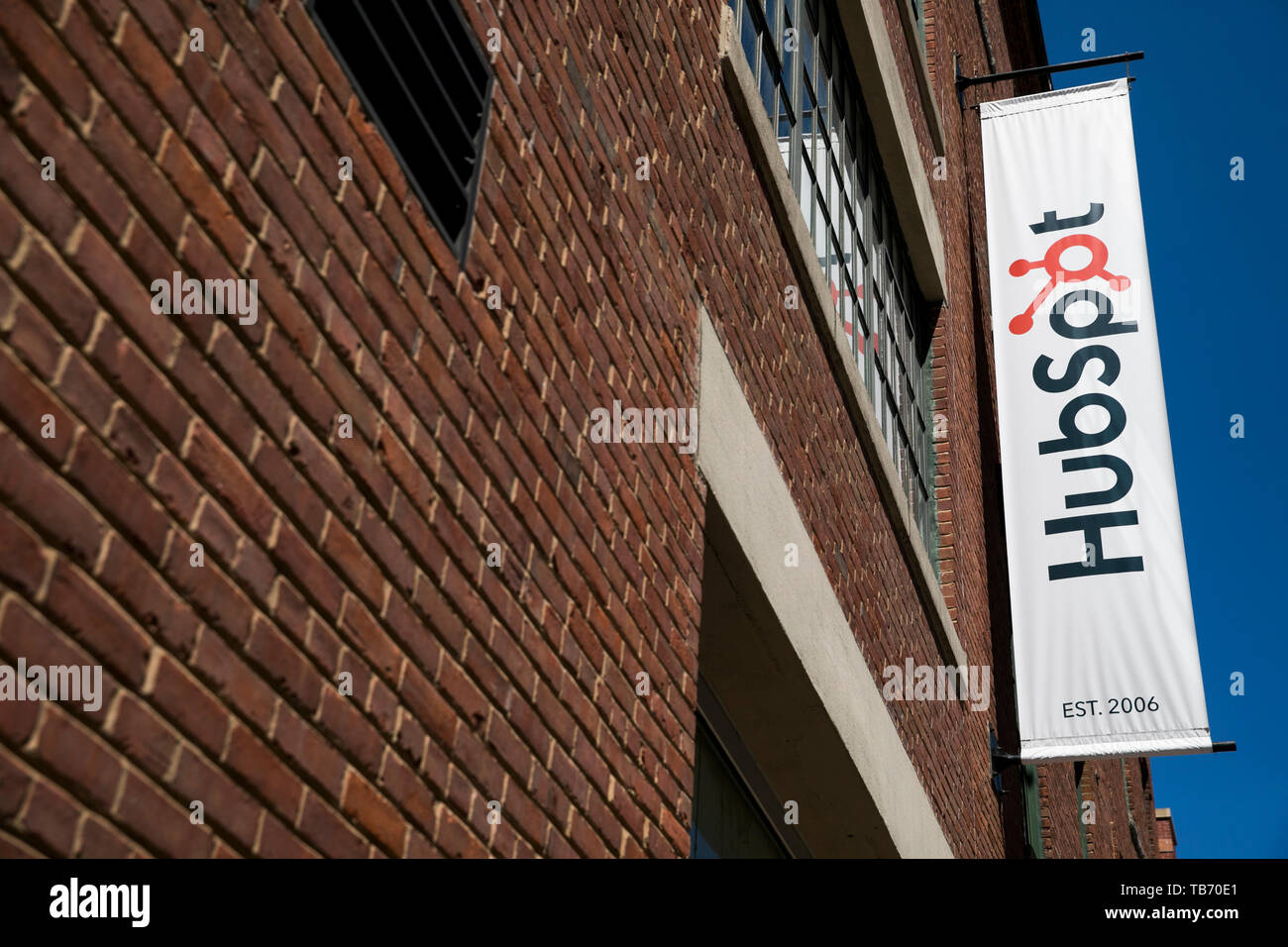 Hubspot logo hi-res stock photography and images - Alamy