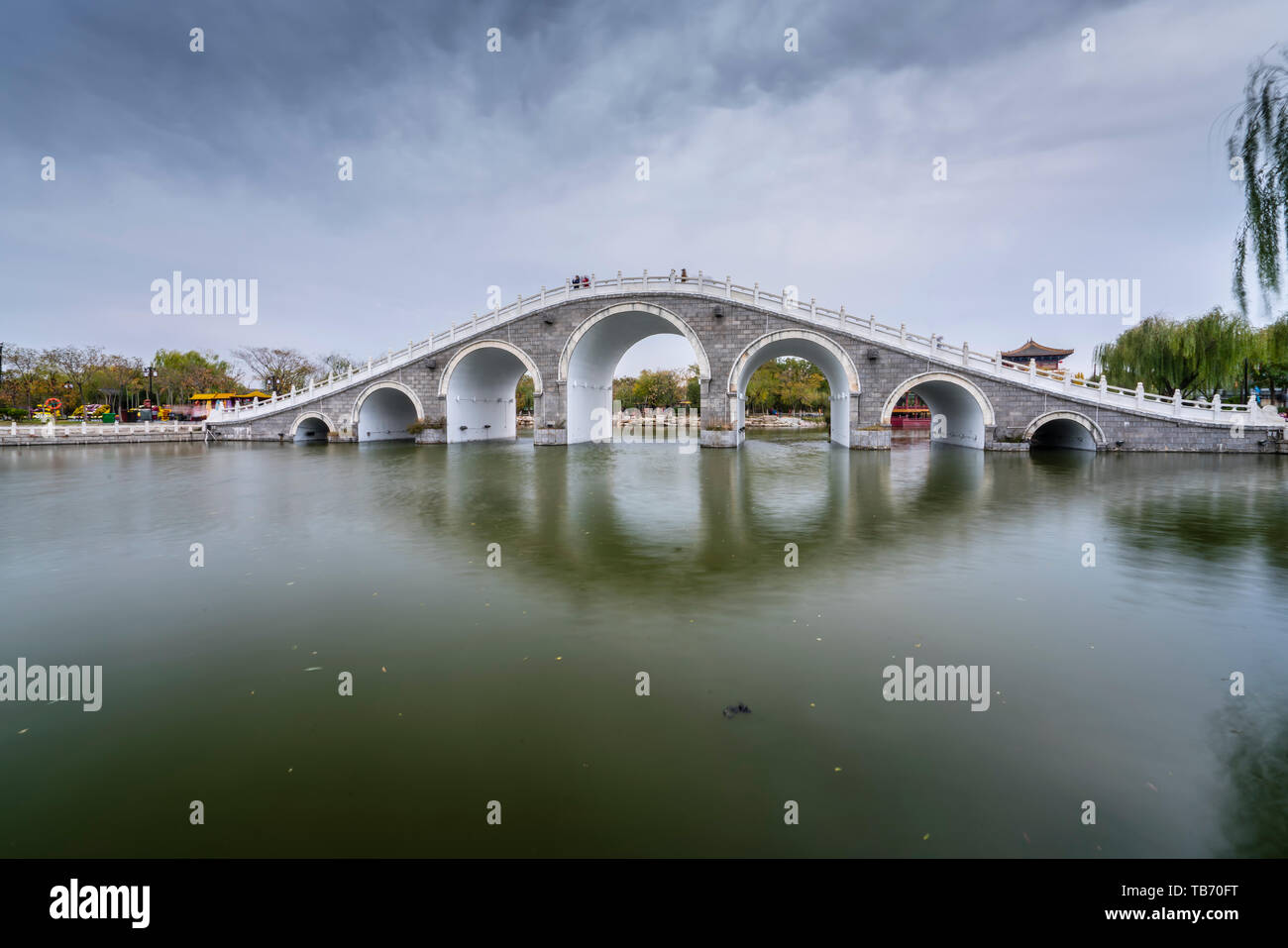 Qingming river garden hi-res stock photography and images - Alamy