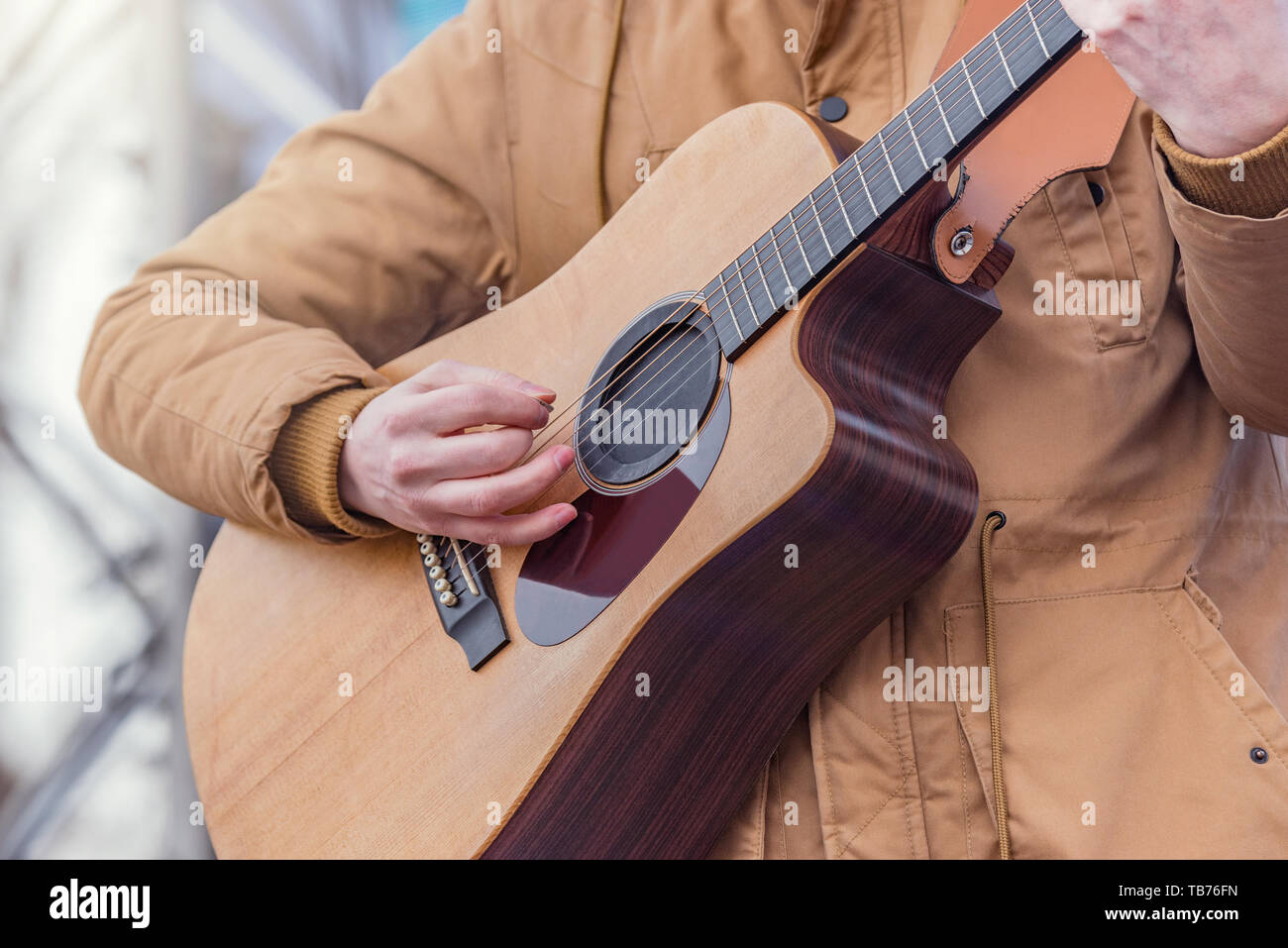 Mans hand playing acoustic guitar hi-res stock photography and images ...
