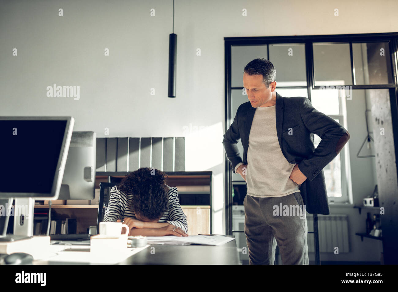 Office argument door hi-res stock photography and images - Alamy