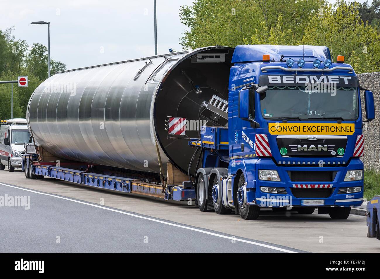 Parking heavy goods vehicle on a motorway rest area, Bavaria, Germany ...