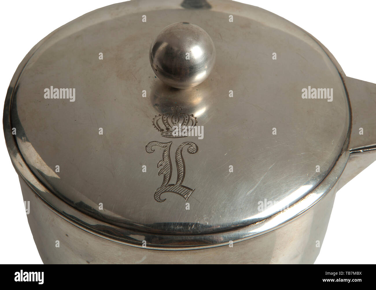 King sideways hi-res stock photography and images - Alamy