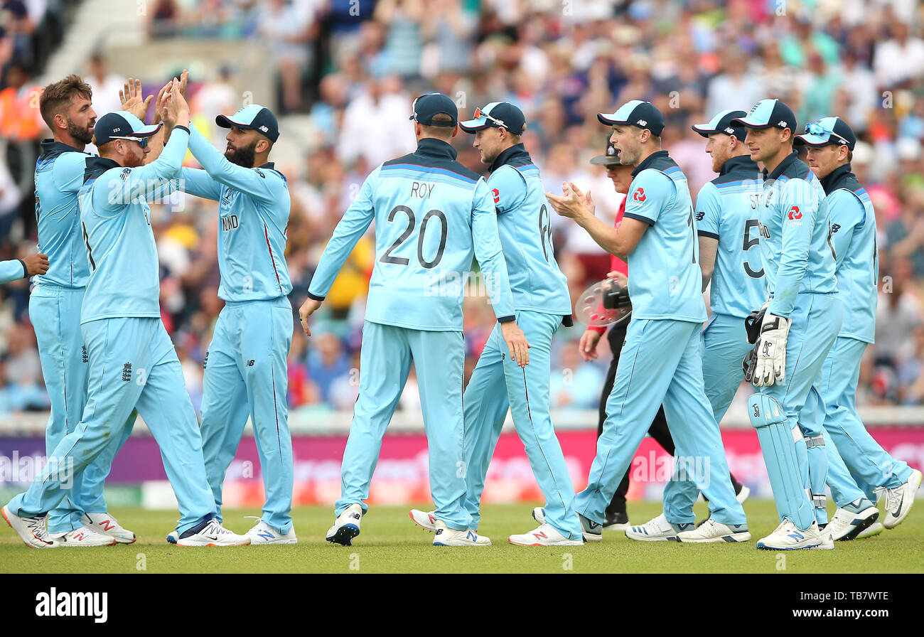 England celebrate the wicket of Quinton de Kock during the ICC Cricket ...