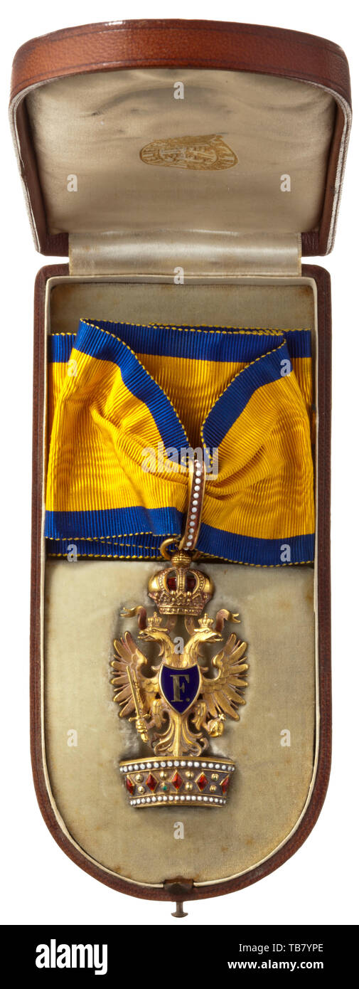 With the iron crown of lombardy hi-res stock photography and images - Alamy