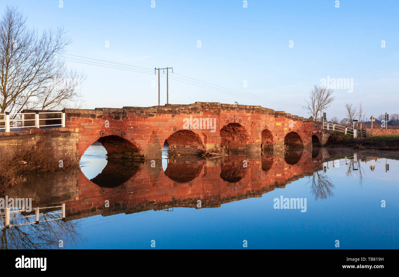 The 18th century Sandstone bridge over the river Avon at Eckington in ...