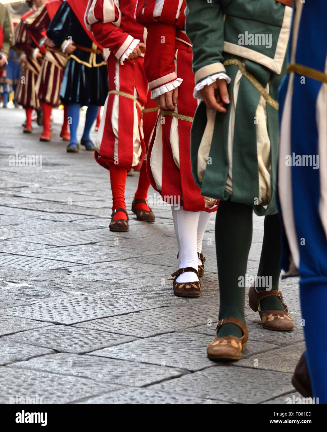 Medieval uniform hi-res stock photography and images - Alamy