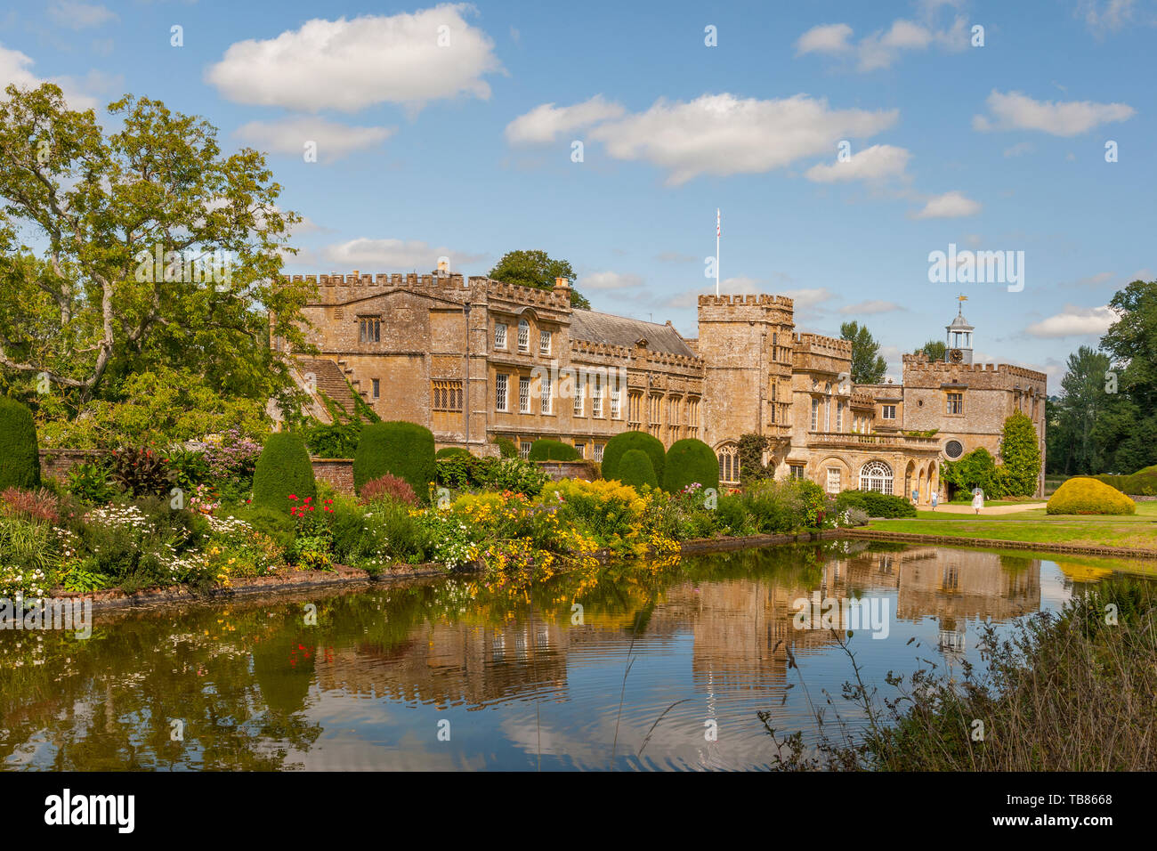 The colourful summer perennial plants in the 'Long Pond' herbaceous ...
