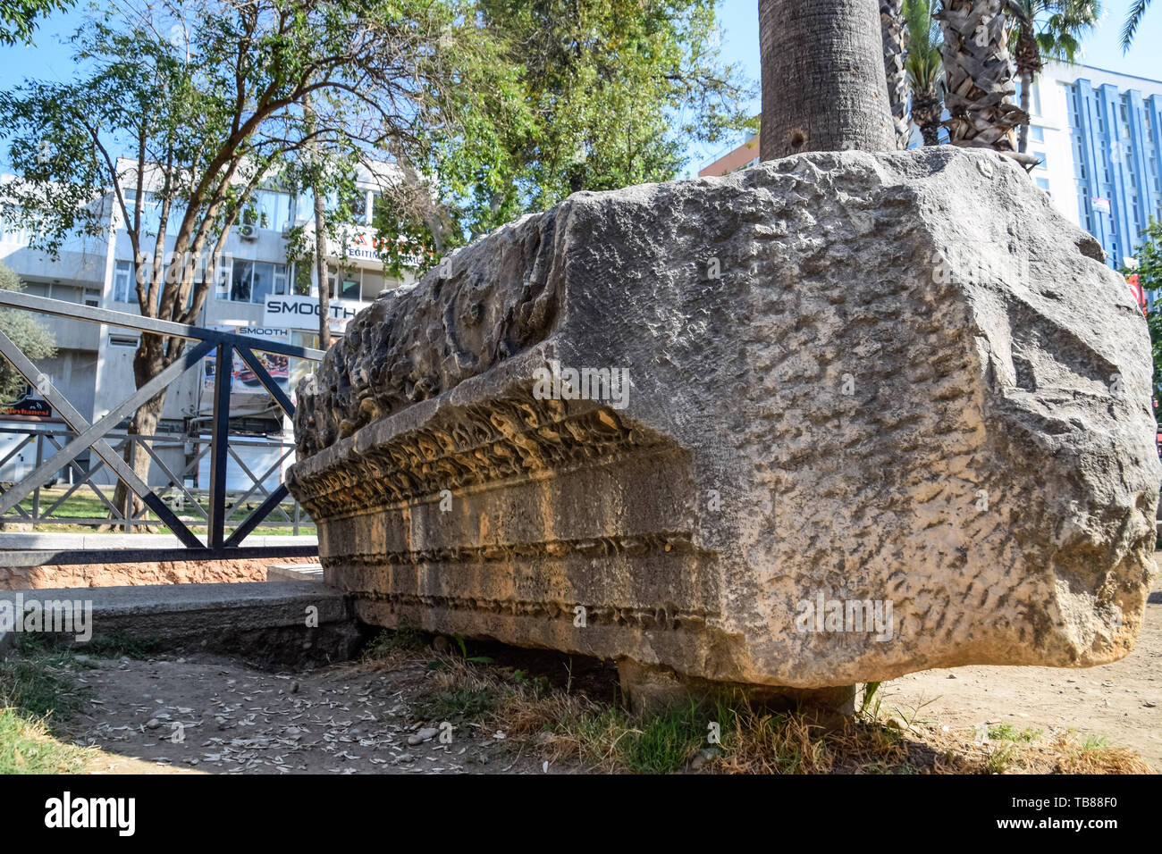 Arch of hadrian drawing hi-res stock photography and images - Alamy
