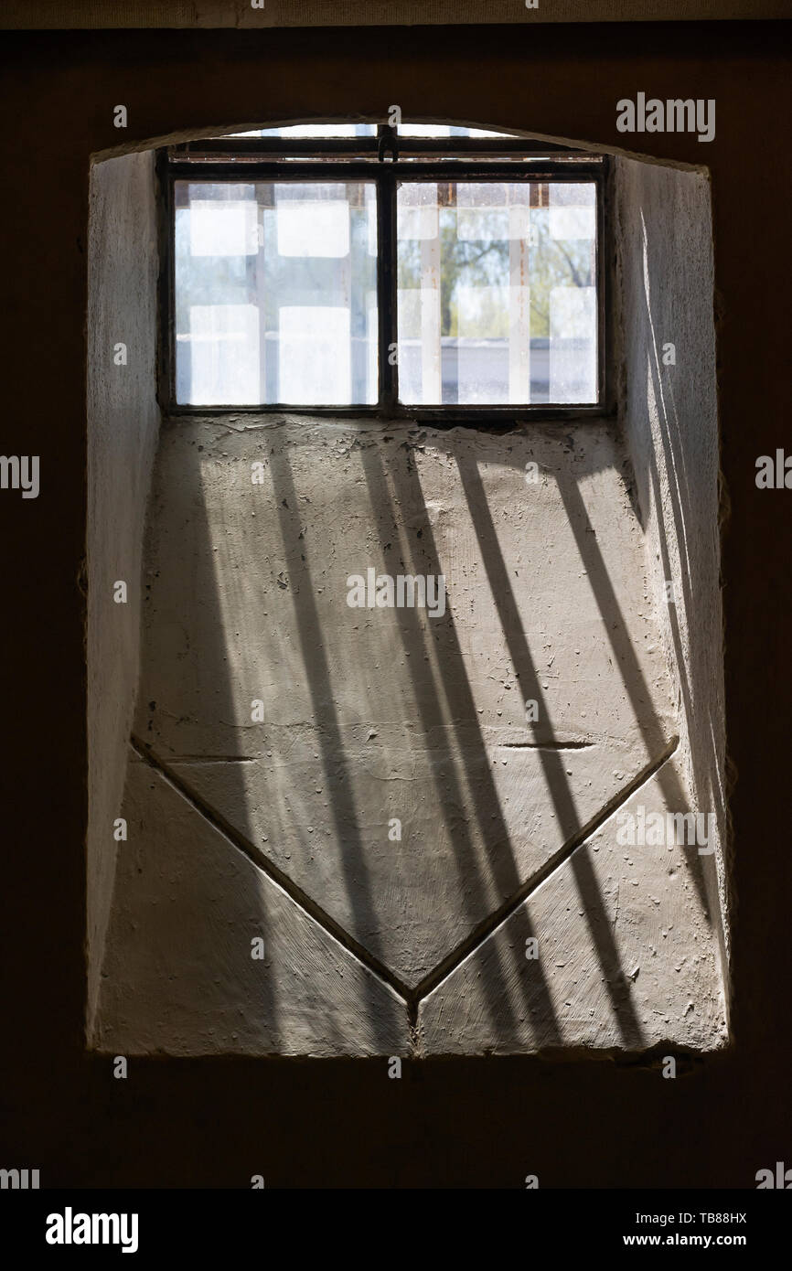 Cell bars shadow hi-res stock photography and images - Alamy