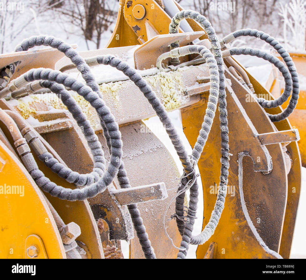 Detail of hoses with dirt and frost of an excavator in winter Stock ...