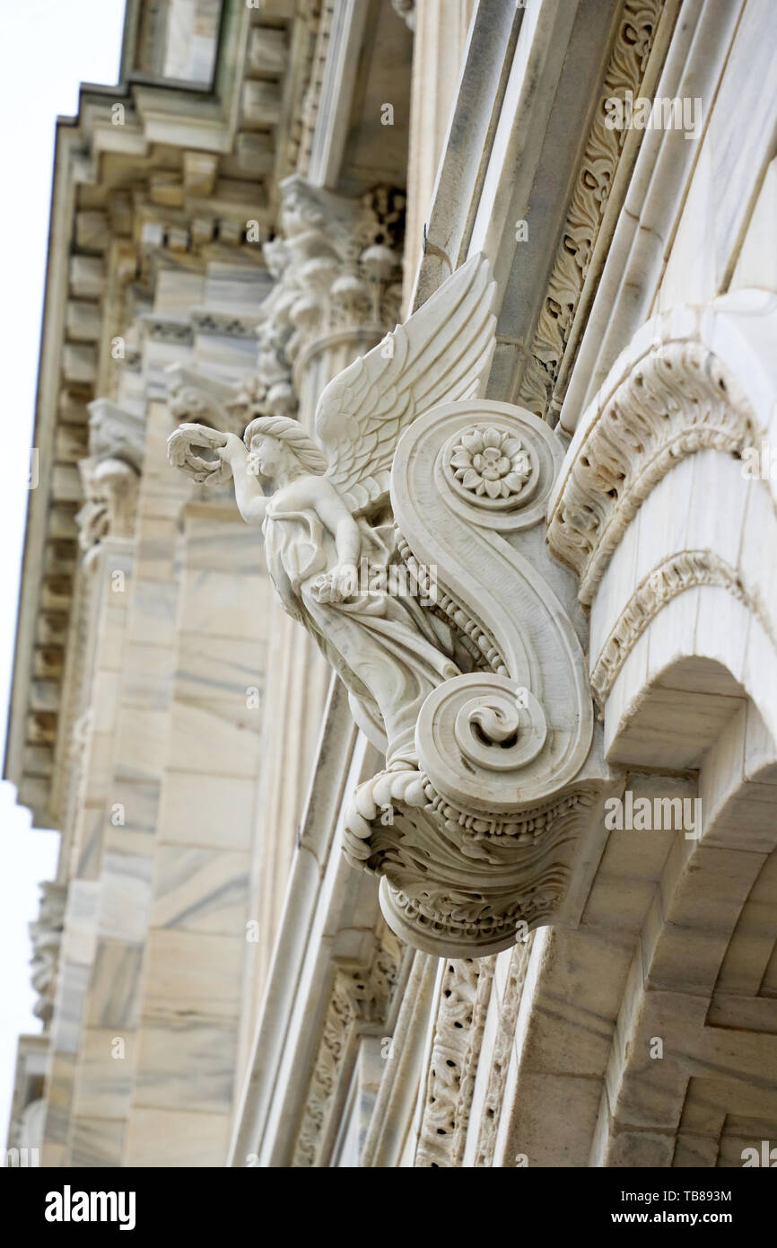Architecture details of the entrance of Minnesota State Capitol.Saint ...