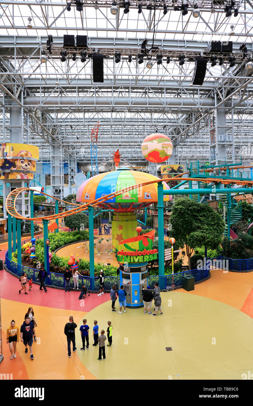 Nickelodeon hi-res stock photography and images - Alamy