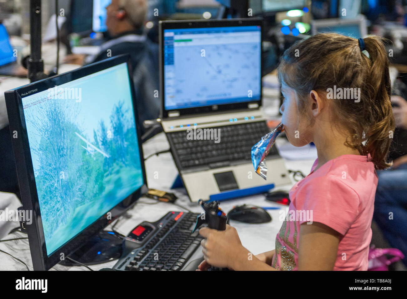 Computer simulation of airplane flight hi-res stock photography and ...