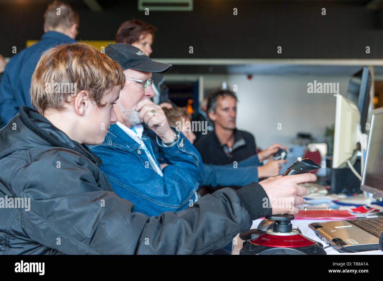 Computer simulation of airplane flight hi-res stock photography and ...