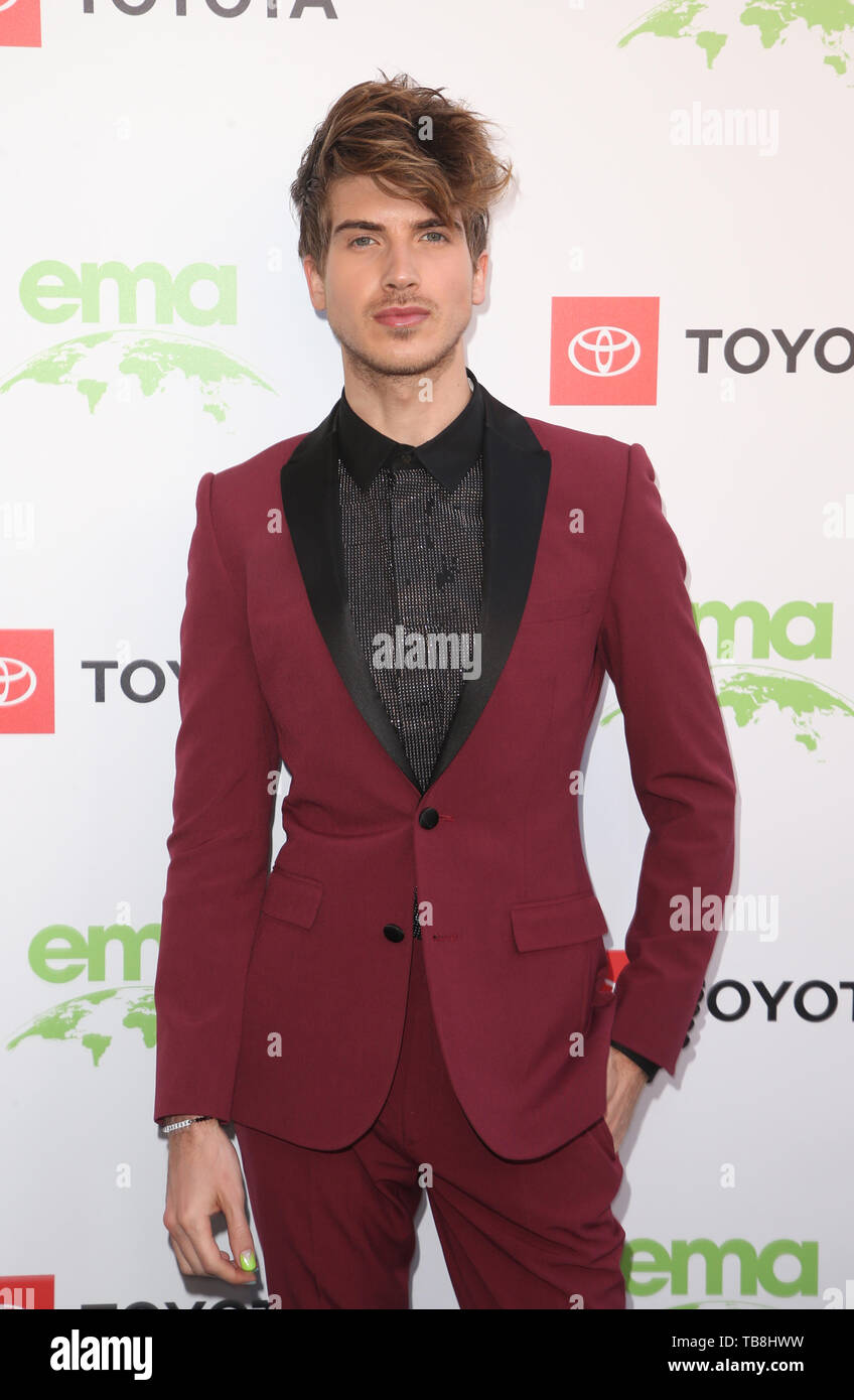 Joey graceffa hi-res stock photography and images - Alamy