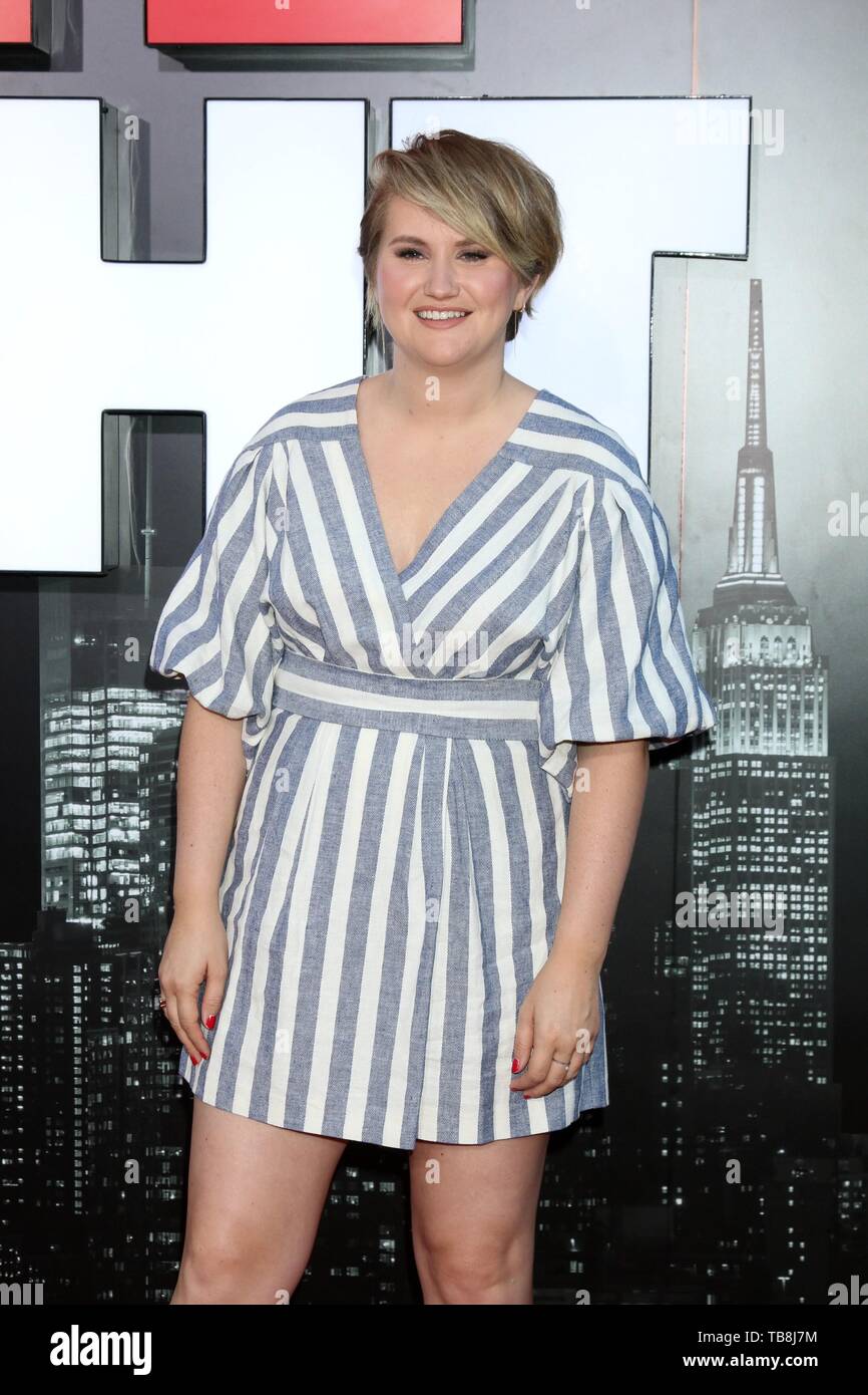 Los Angeles, CA, USA. 30th May, 2019. Jillian Bell at arrivals for LATE ...