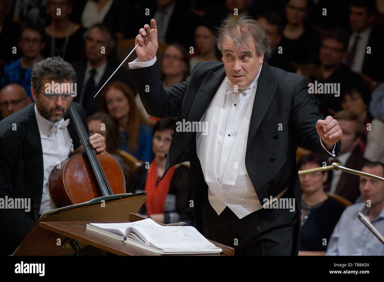 Cadaques festival hi-res stock photography and images - Alamy