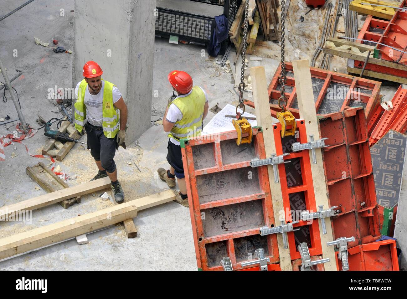 Milan (Italy), construction site for a new skyscraper Stock Photo - Alamy