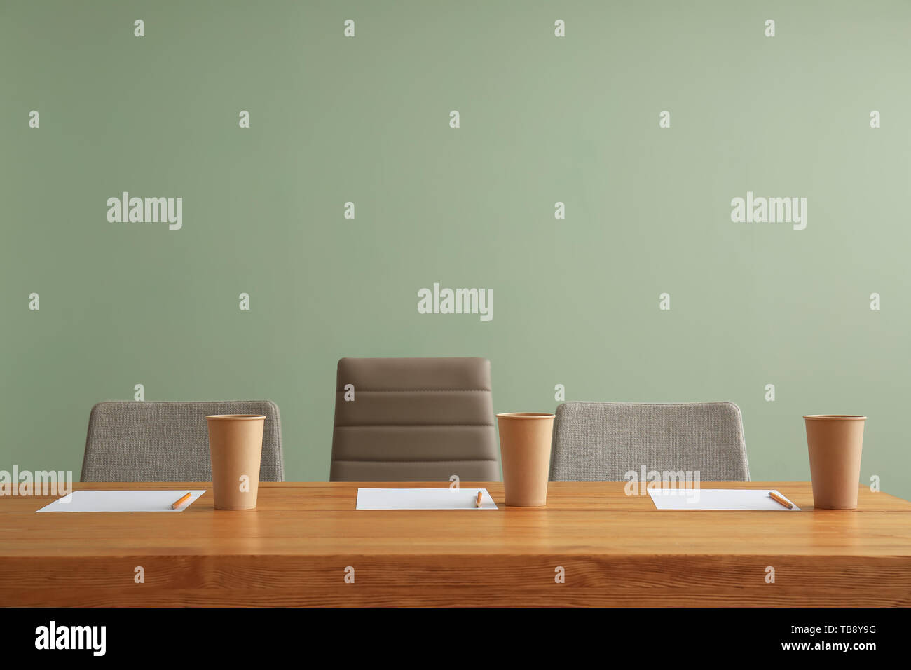 Empty conference room prepared for meeting Stock Photo - Alamy