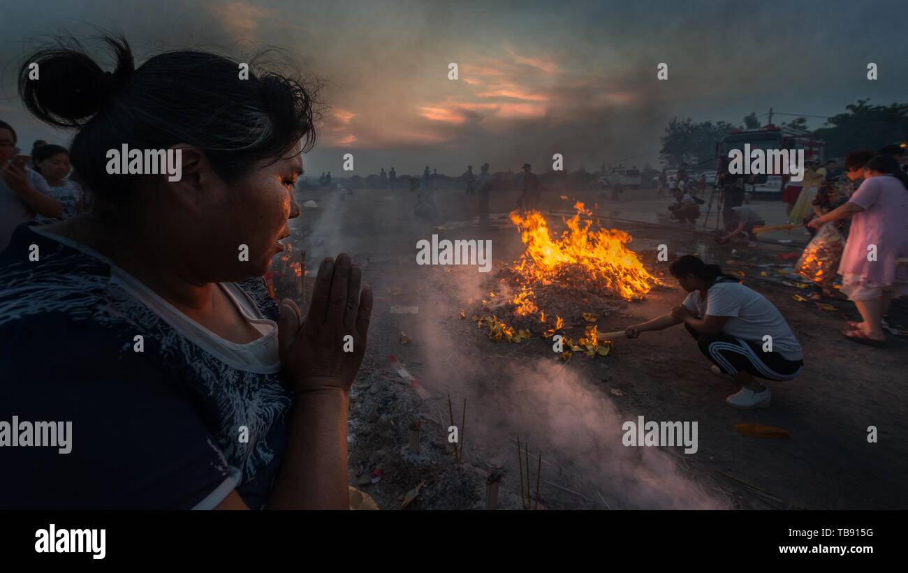 Qianfu temple hi-res stock photography and images - Alamy