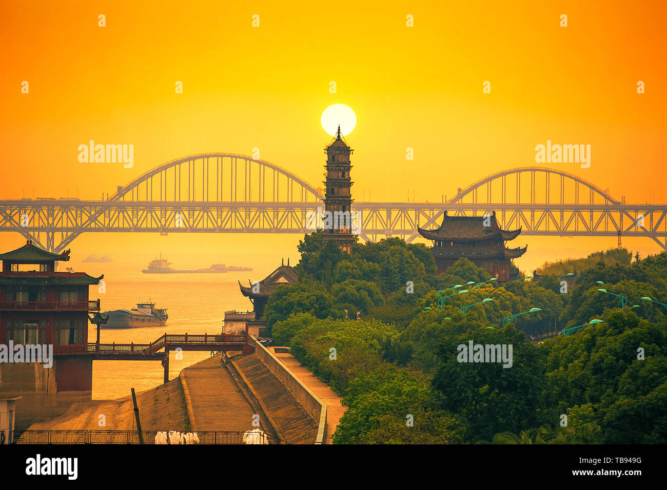 Jiujiang hi-res stock photography and images - Alamy
