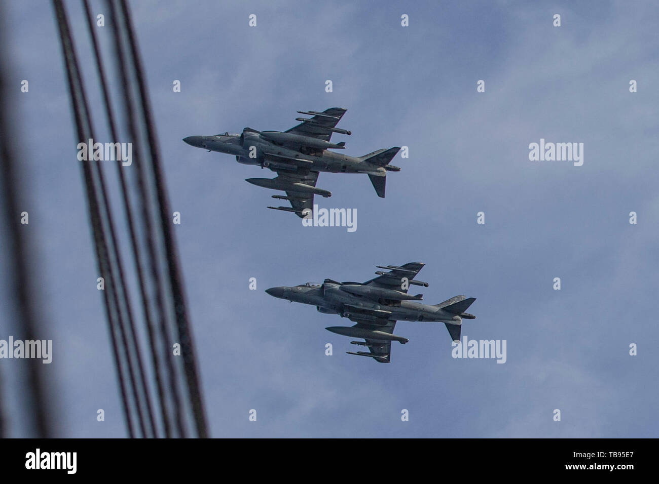 190529-M-EC058-0579 PACIFIC OCEAN (May 29, 2019) AV-8B Harriers with ...