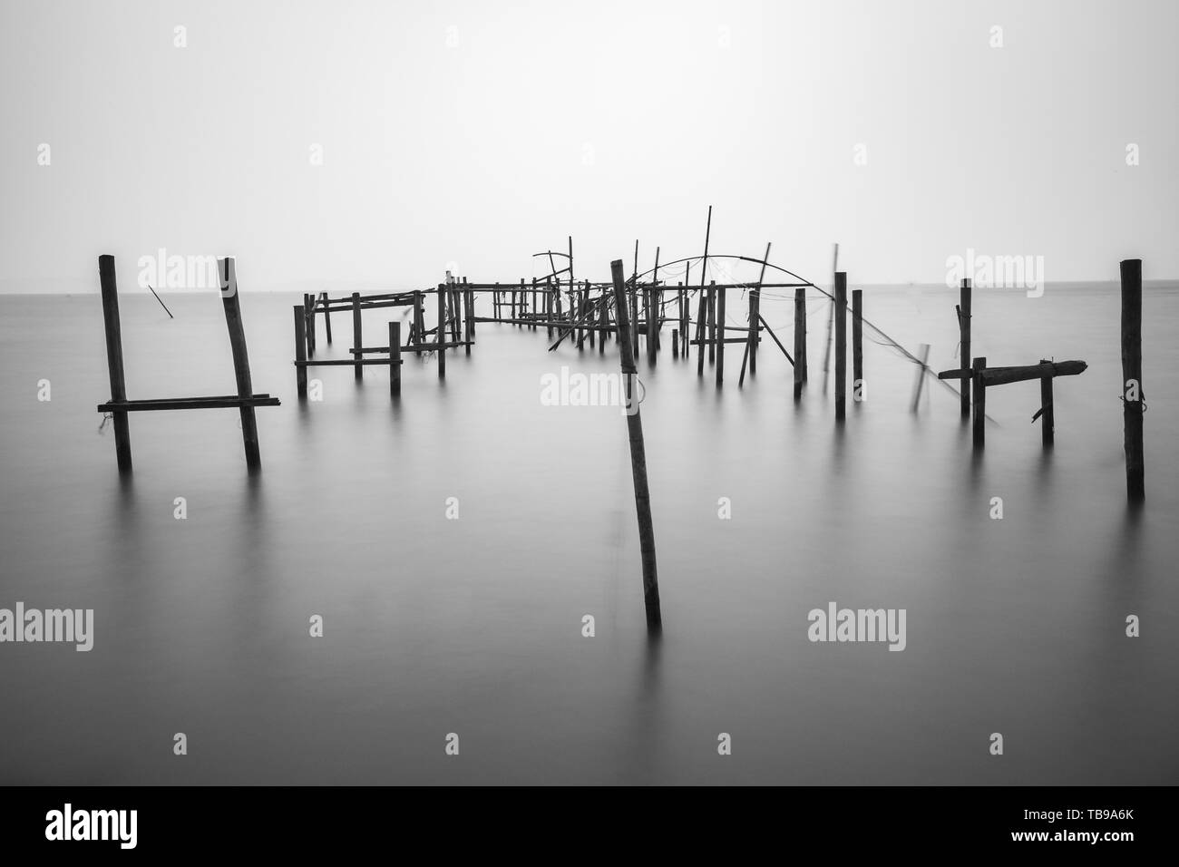 Ancient wharf hi-res stock photography and images - Alamy