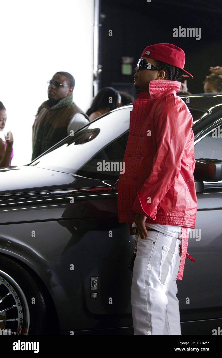 Rapper Gudda Gudda on the set of his music video with Lil Wayne and ...