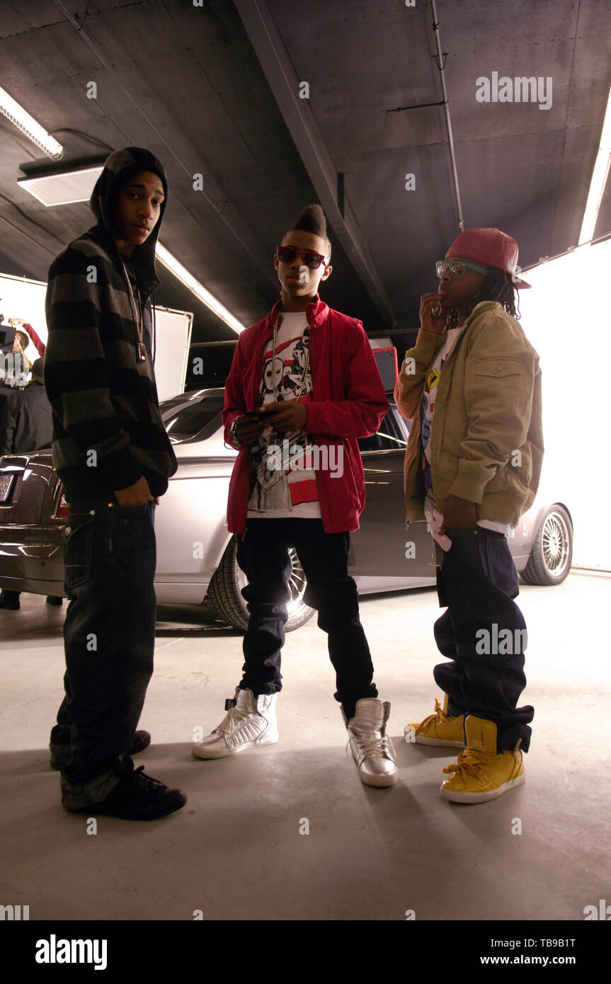 (L-R) Lil Za, Lil Twist and Lil Chuckee on the set of Young Money ...