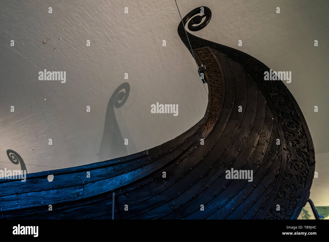 Viking ship prow hi-res stock photography and images - Alamy