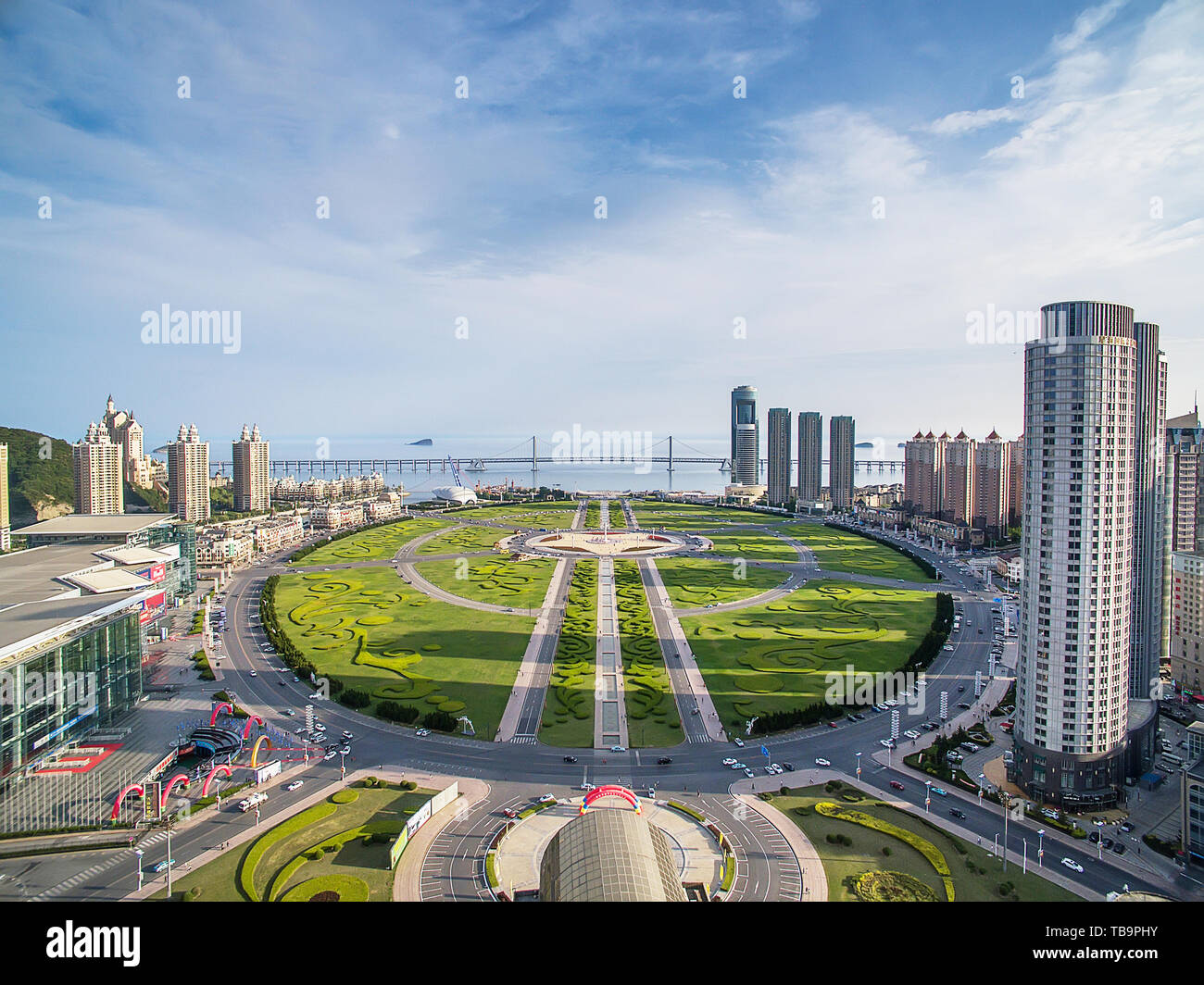Xinghai hi-res stock photography and images - Alamy